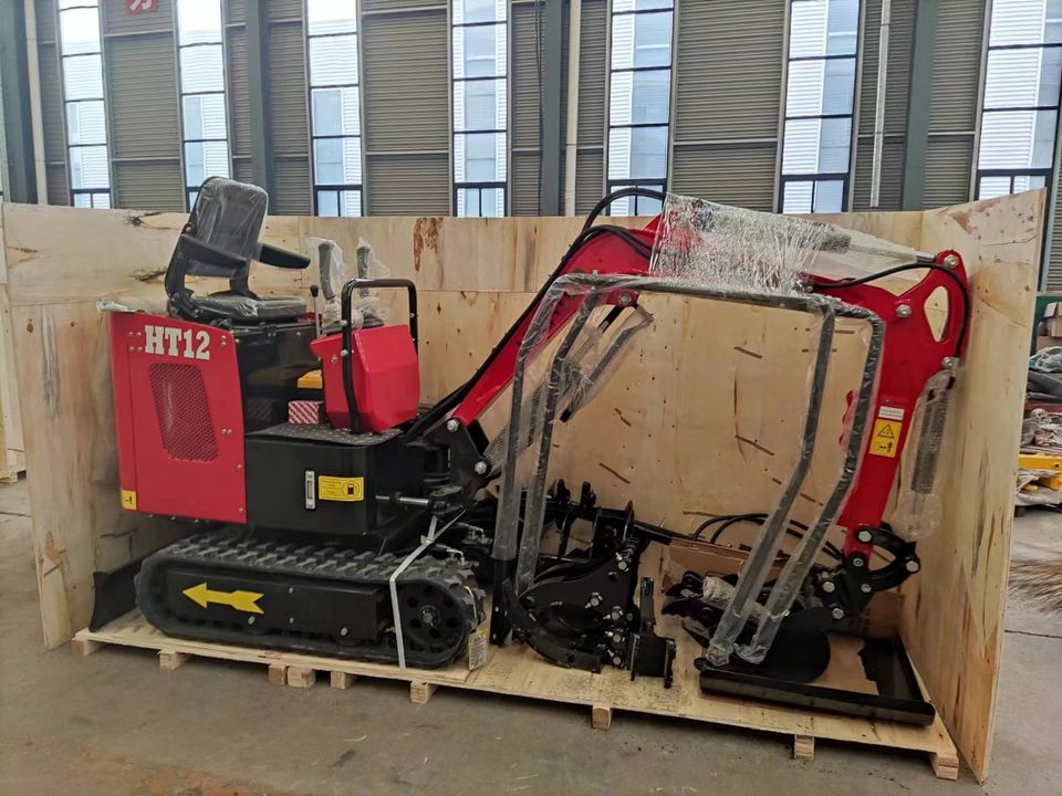 1.2 ton compact excavator shipped to the USA | Shandong Hightop ...