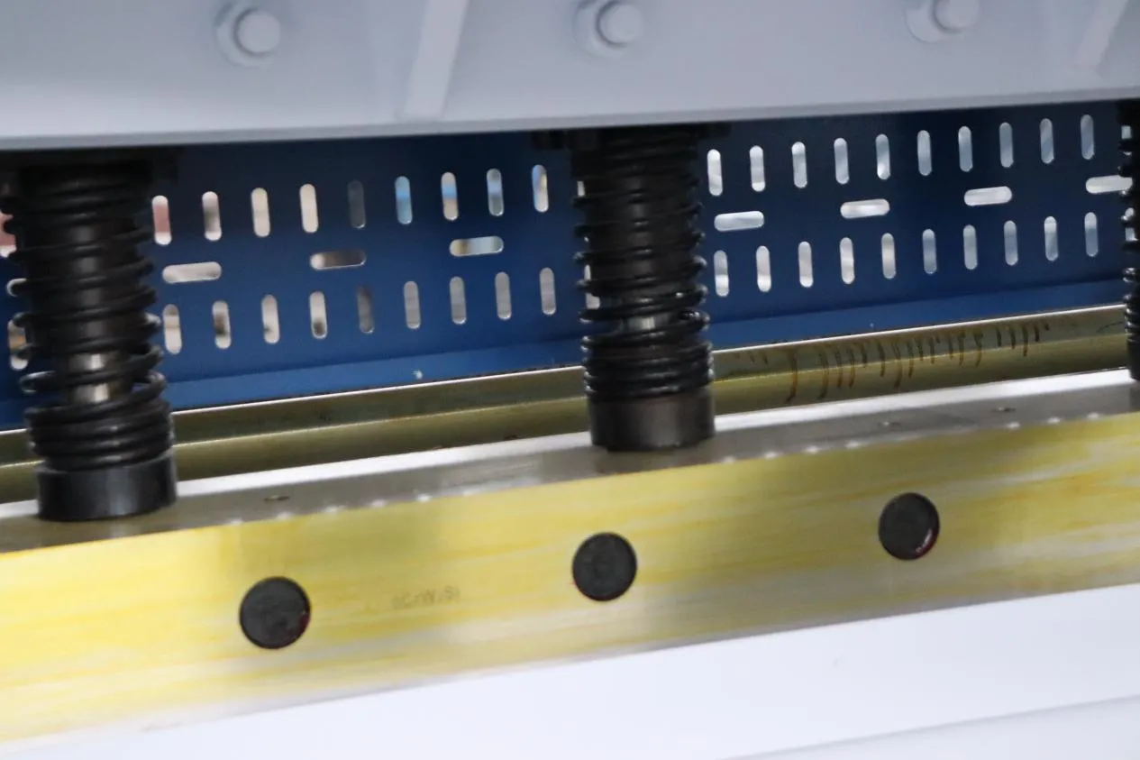 What affects the service life of a shear? | JUGAO CNC MACHINE JIANGSU ...