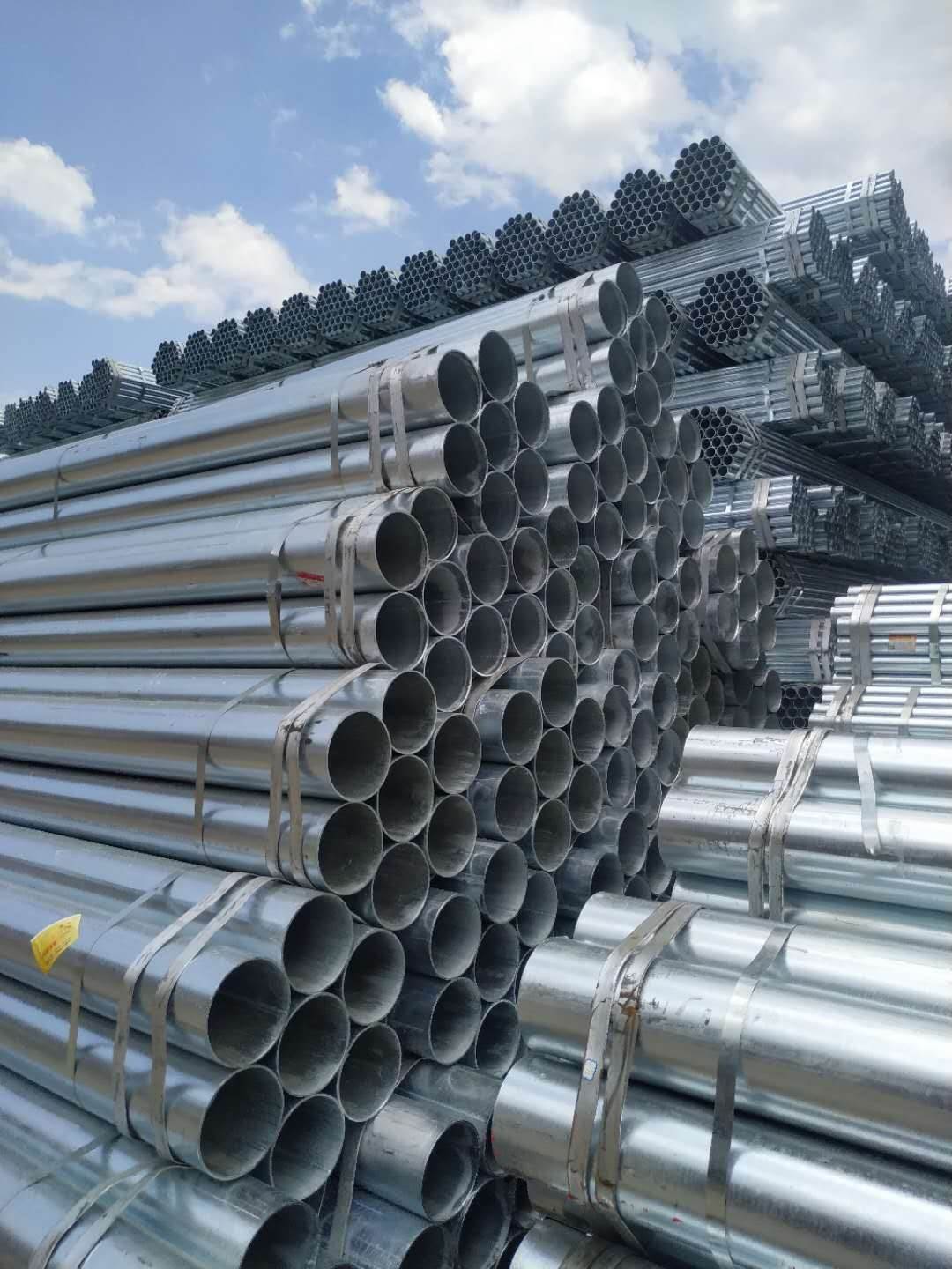 Galvanized pipe vs stainless steel pipe | Wuxi Kuaifa Steel Pipe ...