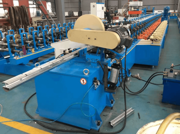 Home > Products > Automative & Safety Barrier > Guard Railway Roll ...