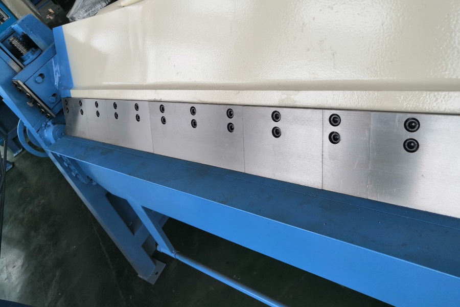 Manual Bending Machine with Segmented Mold