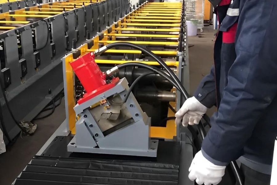 Louver Ceiling Blade Roll Forming Machine