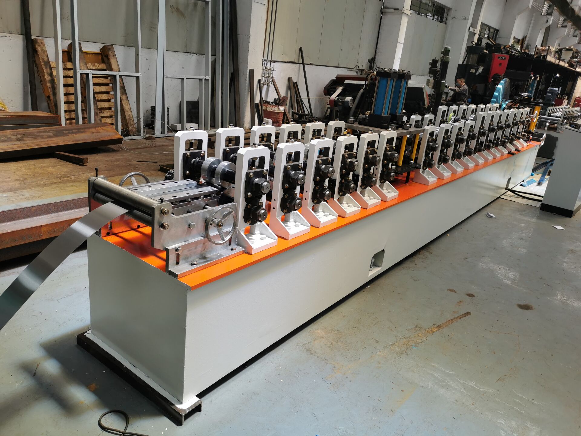 0.3-0.8mm Metal Siding Trim J Channel J Trim Roll Forming Machine ...