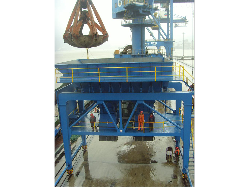 Mobile-type Port Hopper(Truck Loading) company, supplier | Finer ...