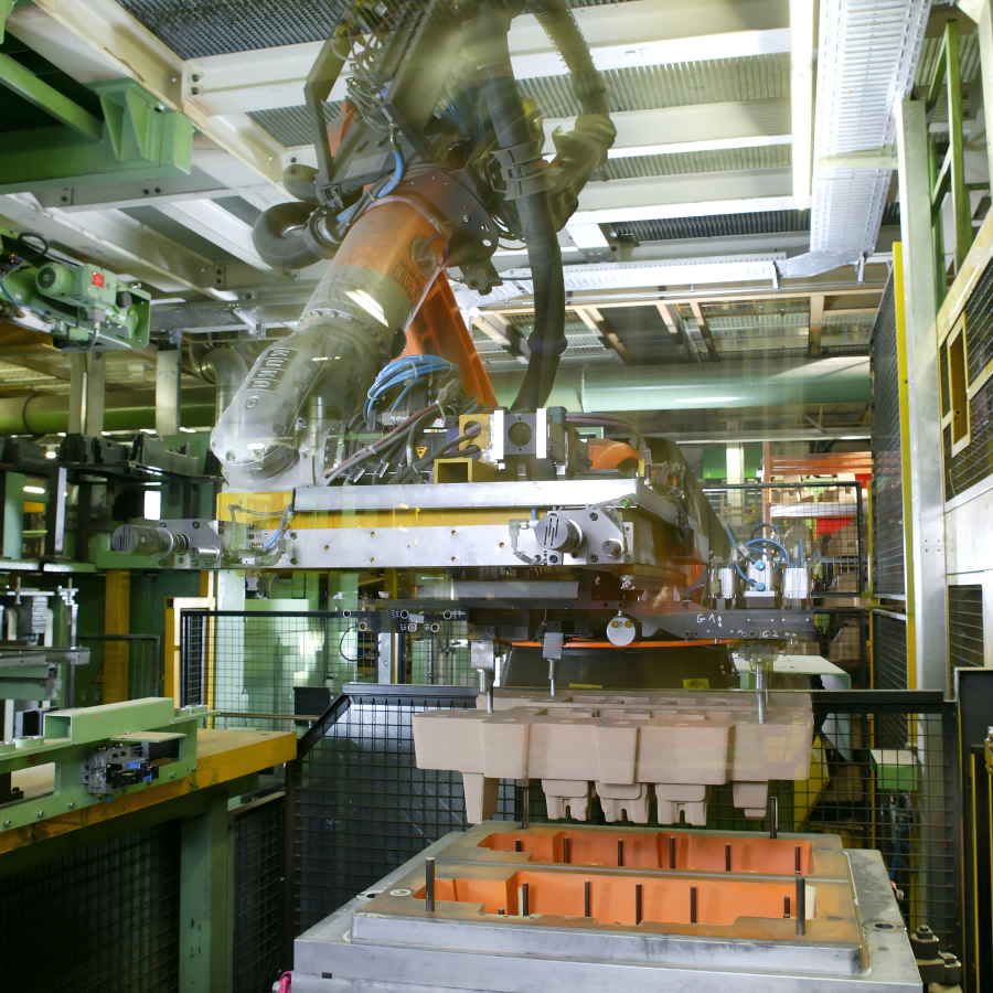 KUKA Robots - Foundry Industry Sand Core Extraction & Core Assembly ...