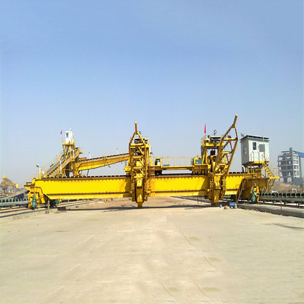 bridge type bucket wheel reclaimer