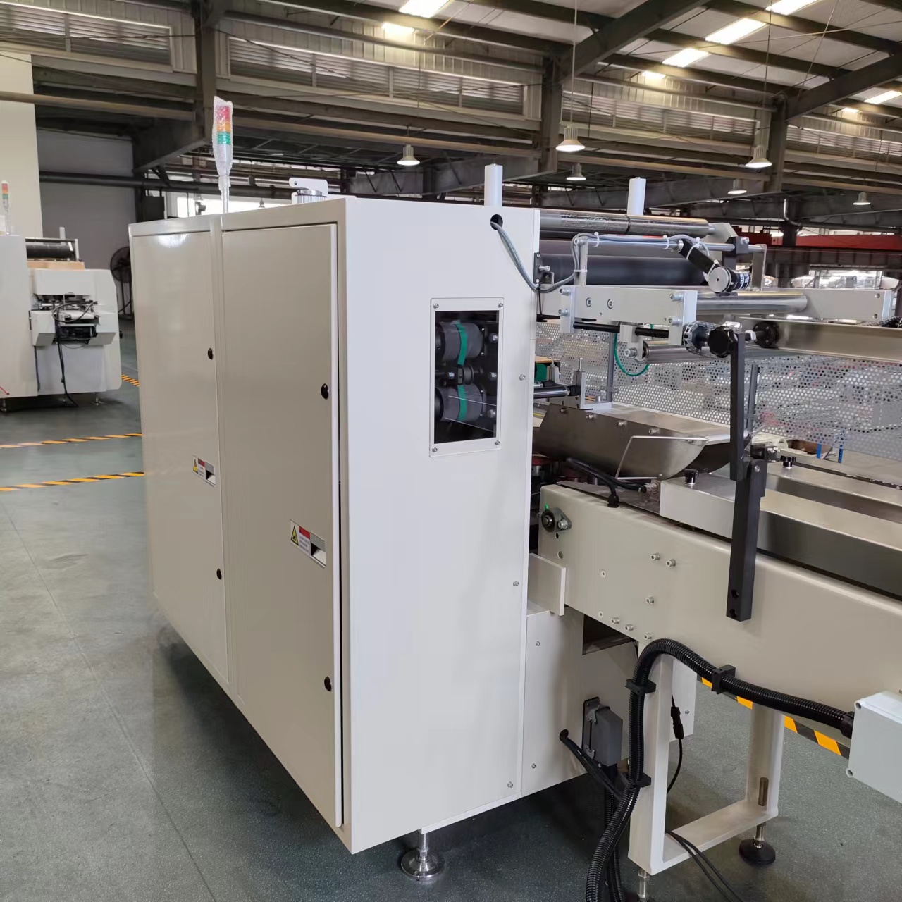 Single Wrapper Toilet Roll Packing Machine | Soontrue Packaging Machine