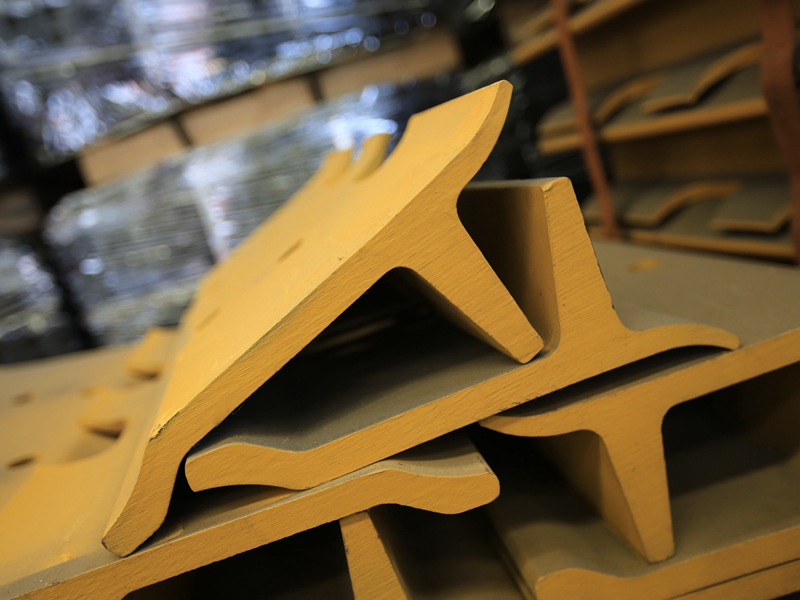 Heavy Duty Grouser Shoes Manufacturer, SES Heavy Duty Grouser Shoes