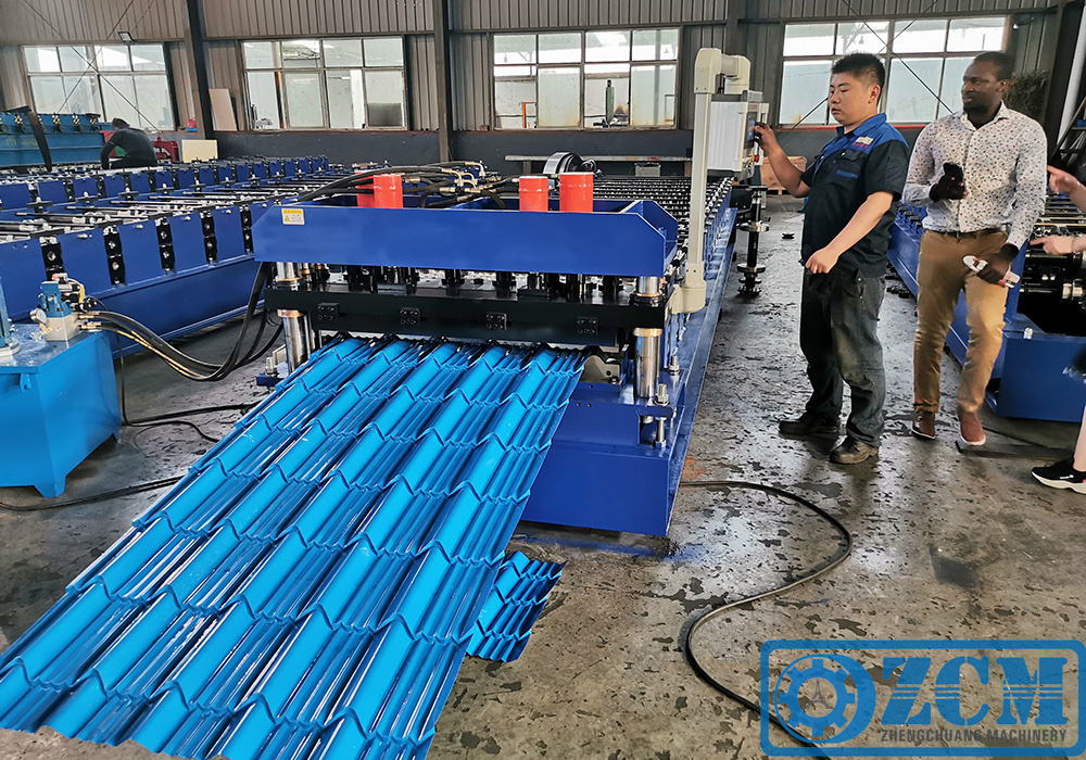 Glazed tile roll forming machine company | Wuxi Zhengchuang Cold ...