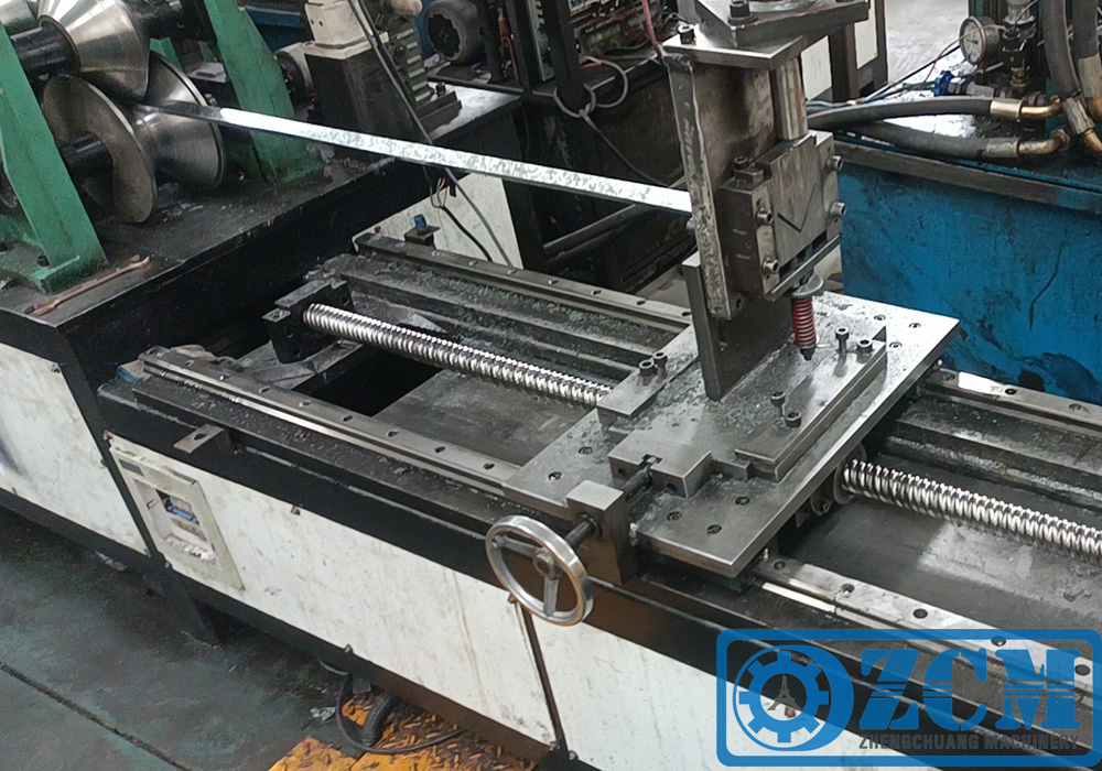 Angle bar roll forming machine company | Wuxi Zhengchuang Cold Bending Machinery Co.,Ltd.