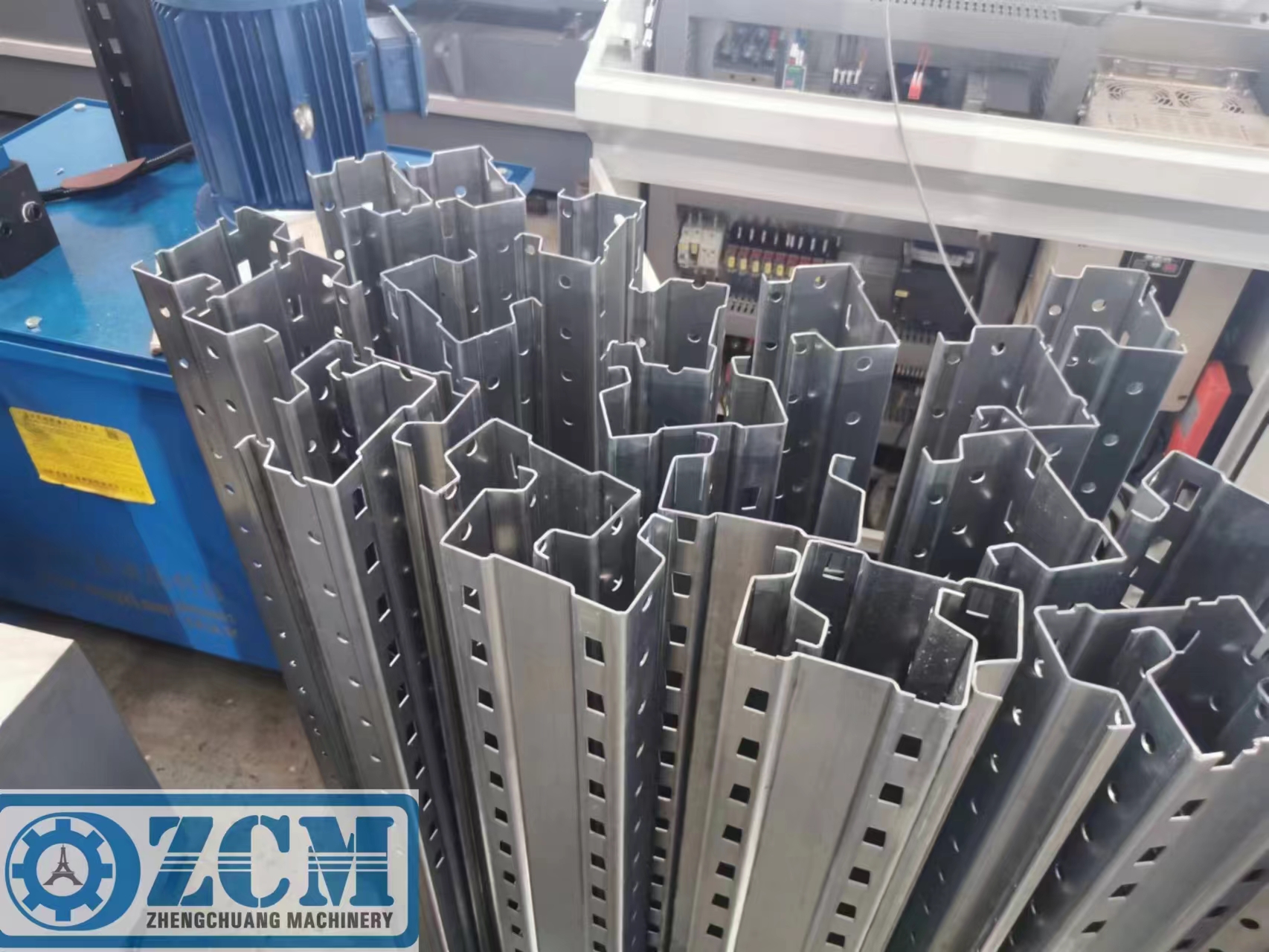 Upright Racking Roll Forming Machine company | Wuxi Zhengchuang Cold ...