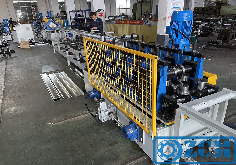 Box Beam Roll Forming Machine company | Wuxi Zhengchuang Cold Bending Machinery Co.,Ltd.