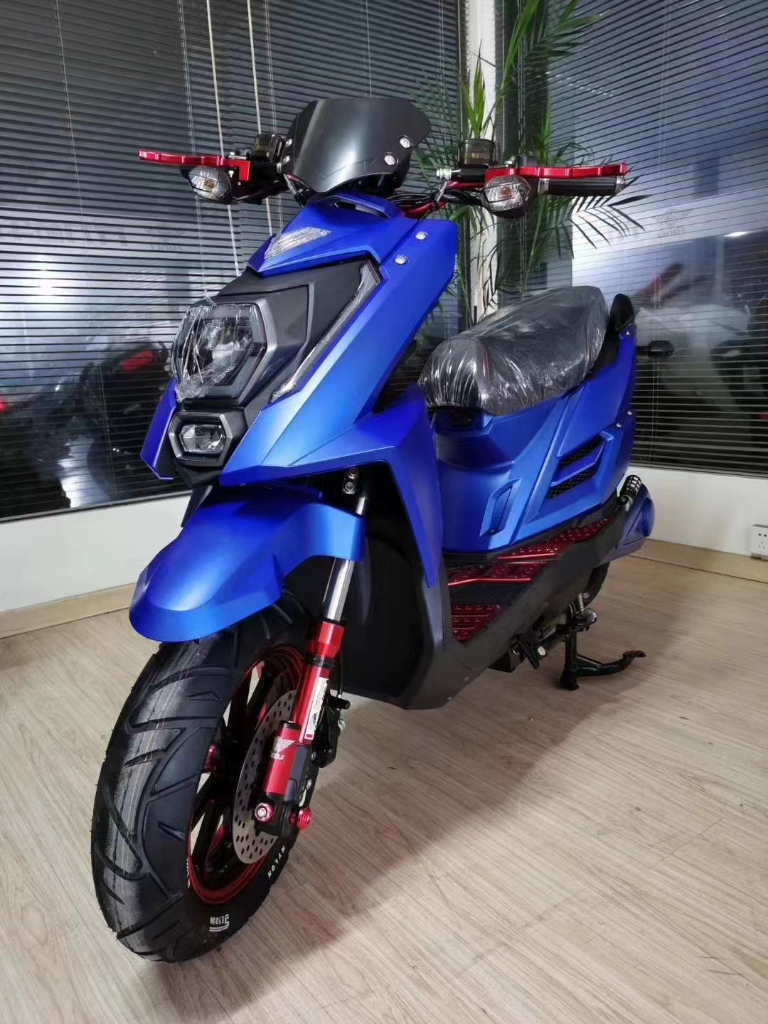 Electric Scooter TTX Pro | Dofa (Wuxi) Tech Co., Ltd.